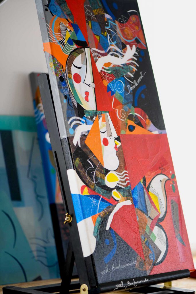 What Is Abstract Line Art? - Yoel Benharrouche