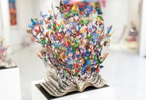 What Is Freestanding Sculpture? - David Kracov